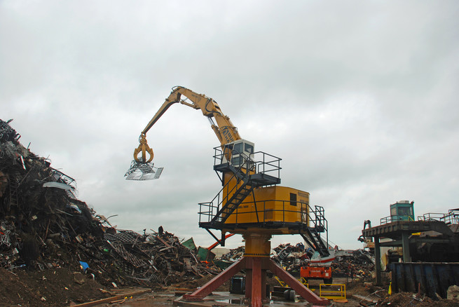 Builtrite Model 5600-SE | Material handling loaders for all needs